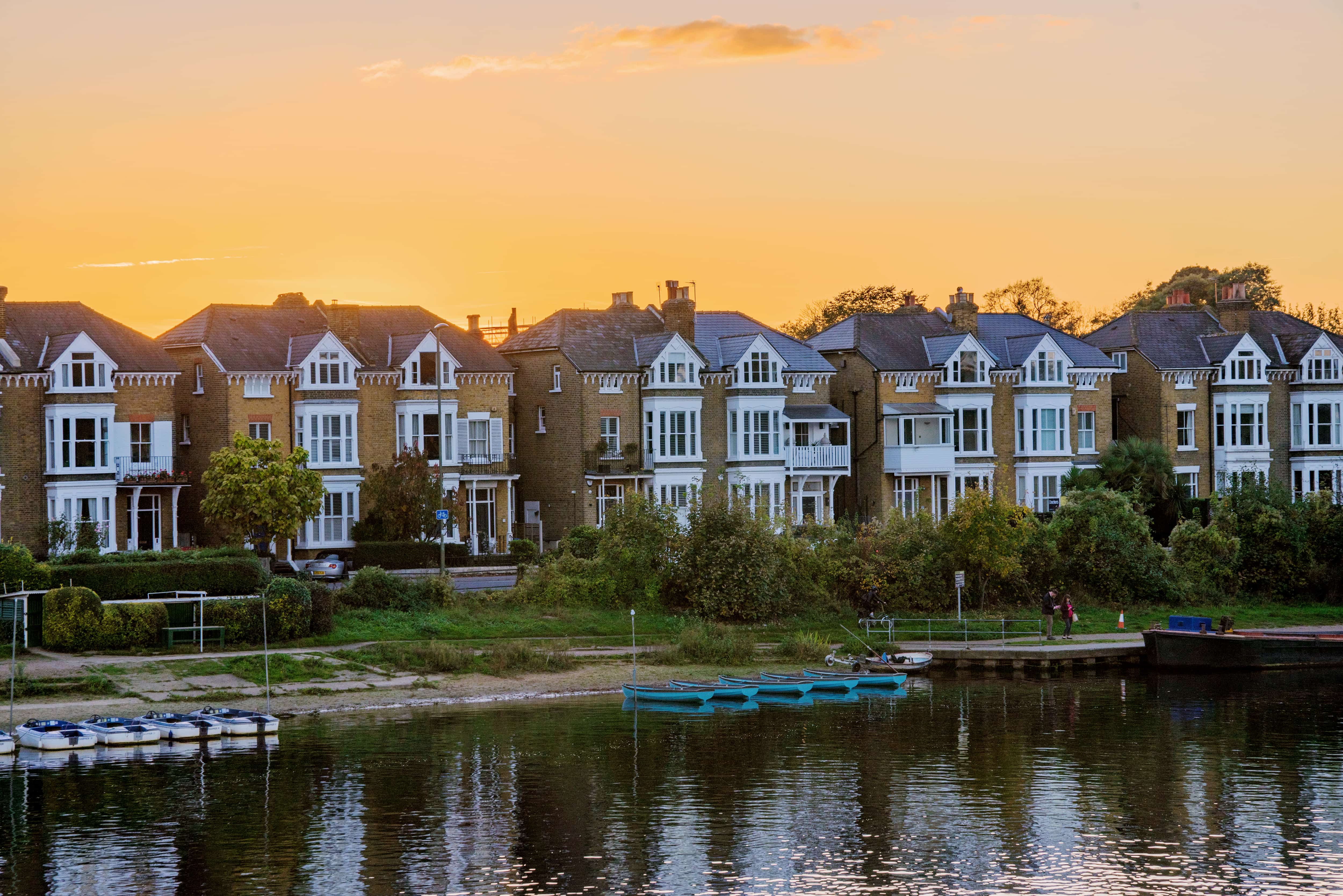 South West London Unlikely To See Much Property Price Growth New south-west-london-unlikely-to-see-much-property-price-growth-new