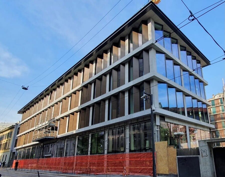 Barings Sells Newly Refurbished Milan Office Building - PropertyWire
