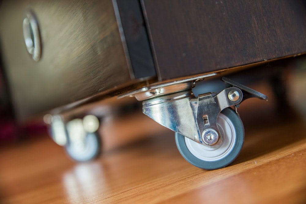 How To Move Heavy Furniture To New House Safely And Efficiently ...